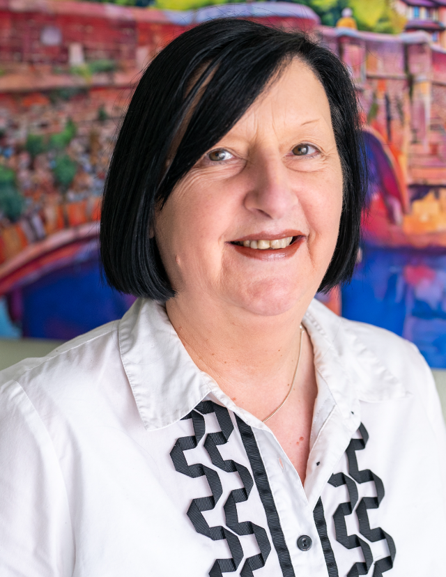 Tracey Hannant